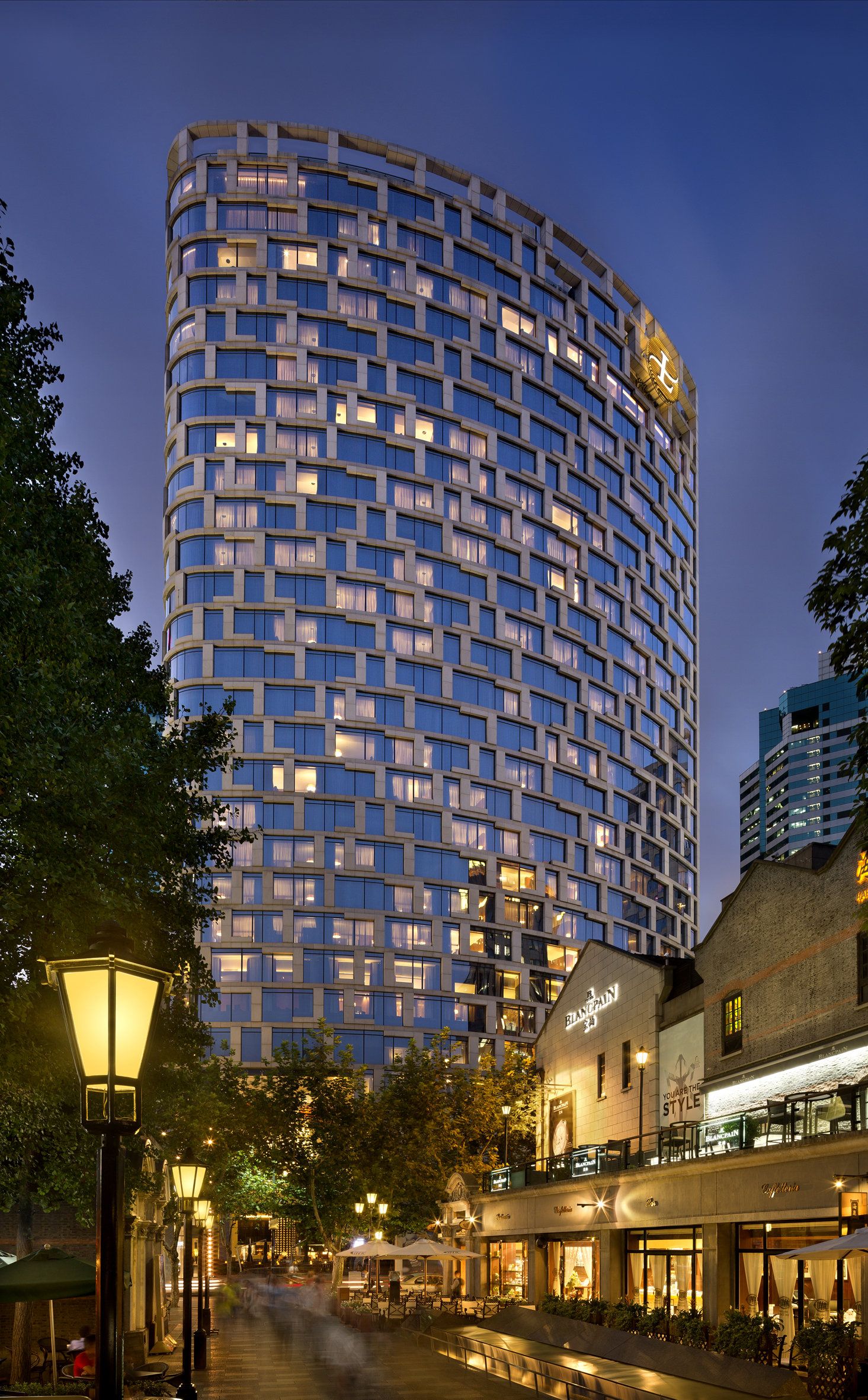The Langham, Shanghai, Xintiandi from AED 523. Shanghai Hotel Deals ...