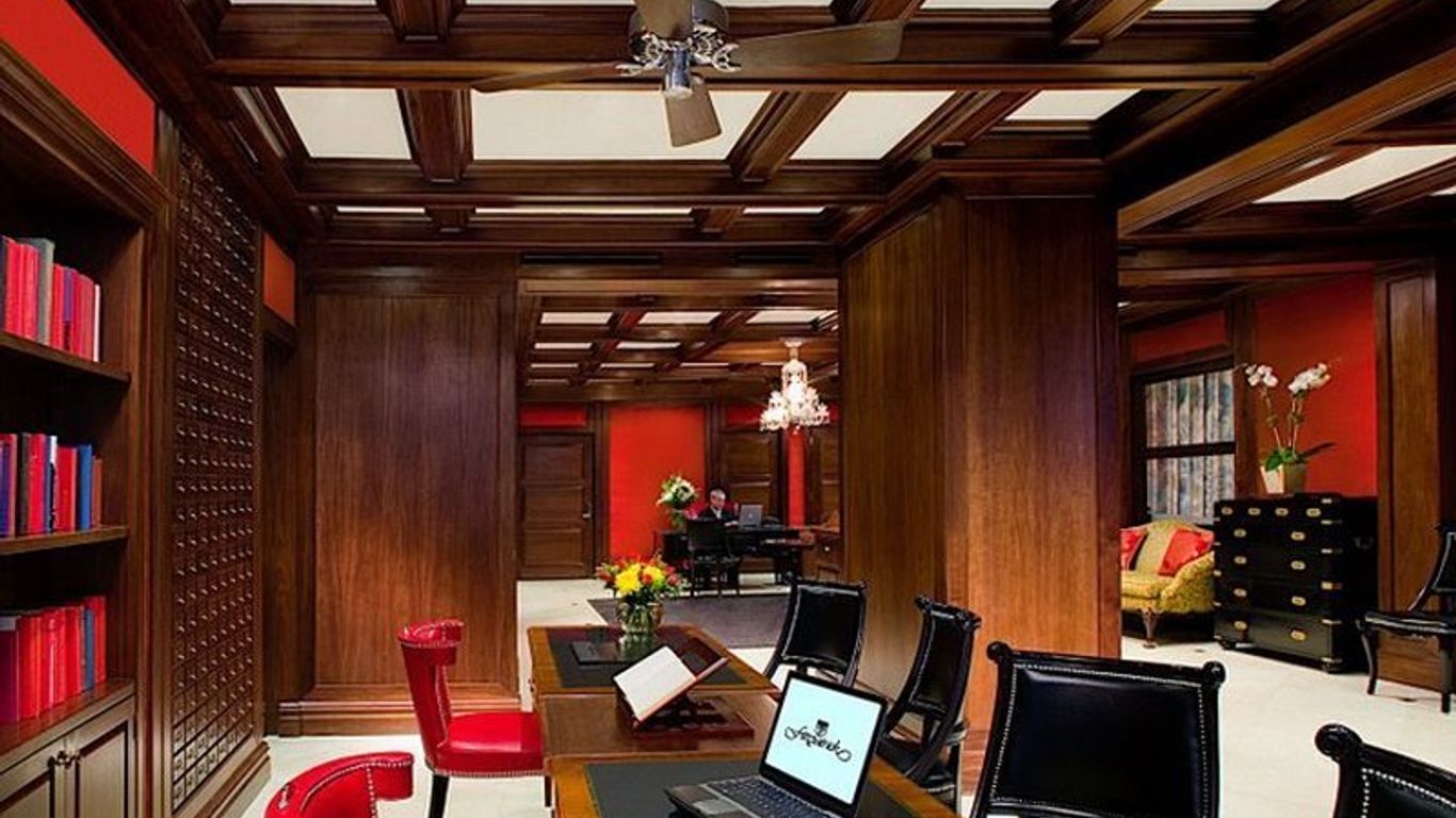 Fitzpatrick Manhattan Hotel AED 849 (A̶E̶D̶ ̶1̶,̶5̶2̶8̶). New York ...